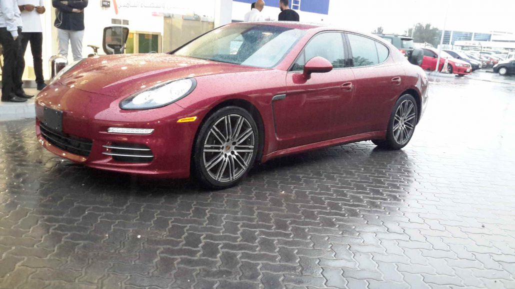 The Top 5 best Luxury Saloons - SimplyCarBuyers