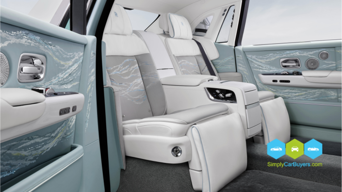 2025 Rolls-Royce Phantom Review: Luxury Redefined - SimplyCarBuyers